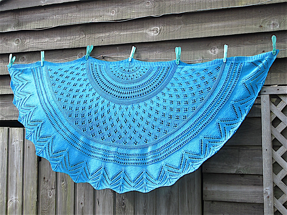 1/2 Pi Shawl – RAINBOW HARE